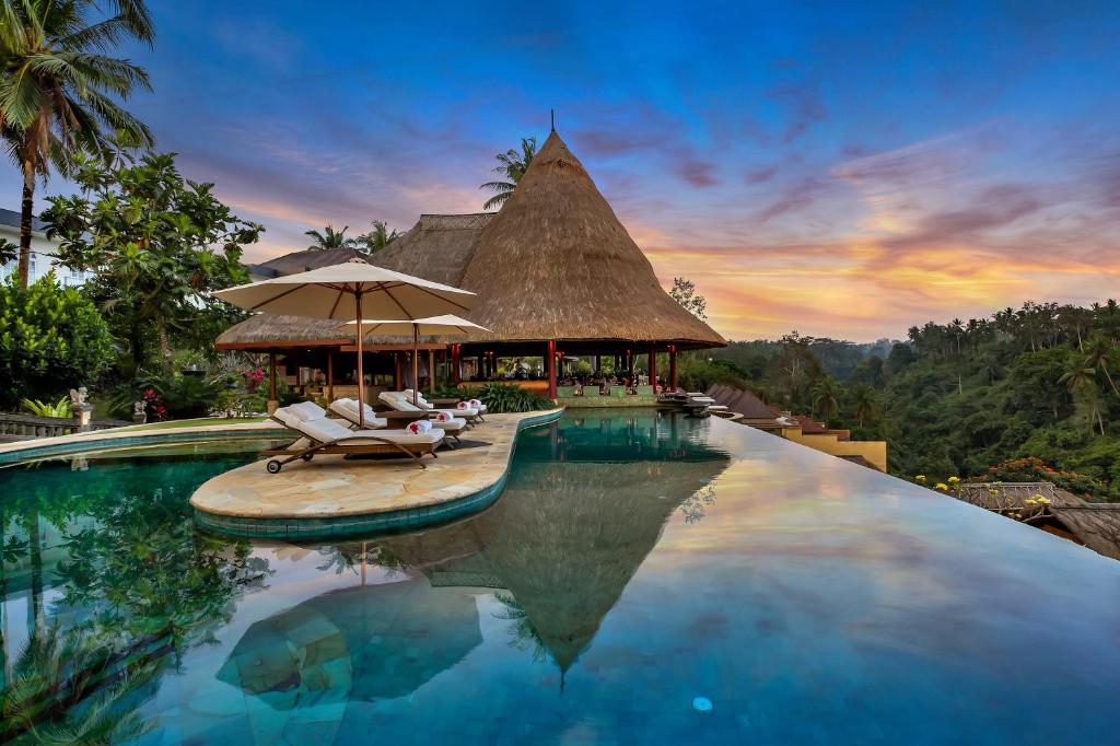 7 Hotel di Bali, Siap Bikin Honeymoon Makin Romantis!