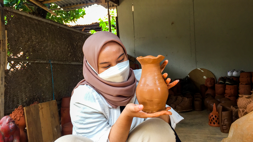 Desa Wisata Gerabah Kasongan | LABIRU TOUR Jogja