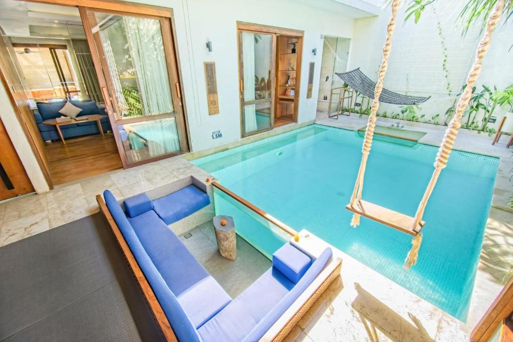 7 Rekomendasi Villa di Bali, Bikin Honeymoon Semakin Romantis!