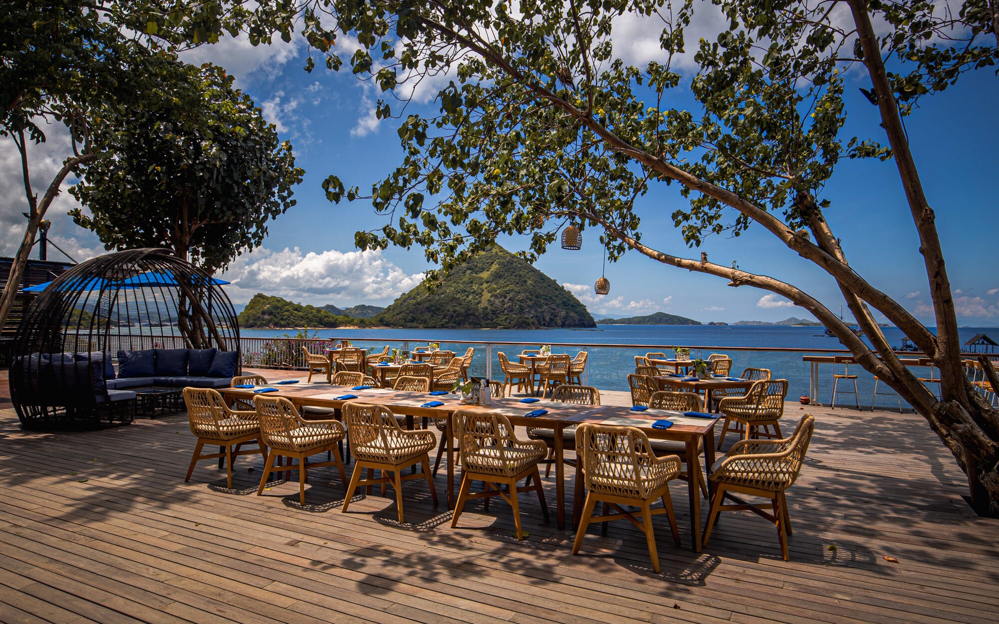 5 Rekomendasi Cafe Hits yang Ada di Labuan Bajo